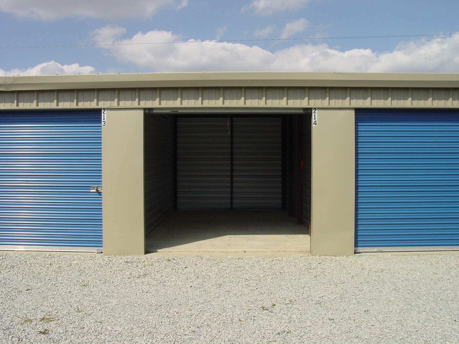 Home | Full House Self Storage